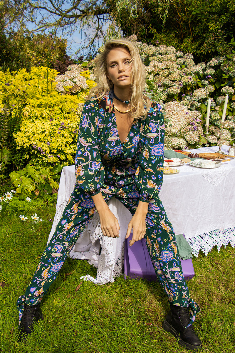 FéRí | Sustainable Fashion Vintage Inspired Clothing for Ferifolk